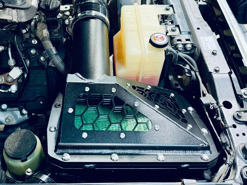 Toyota Landcruiser - VDJ V8 - 79 Series Airbox & Intake Kit – Fabwitz ...